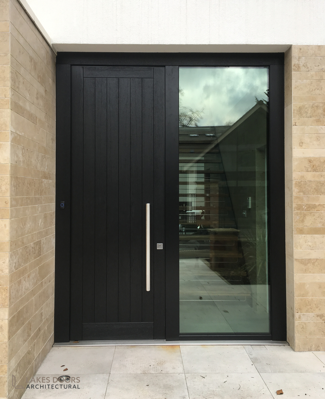 Silverhill - Oikos Entrance Door - Lakes Doors Architectural